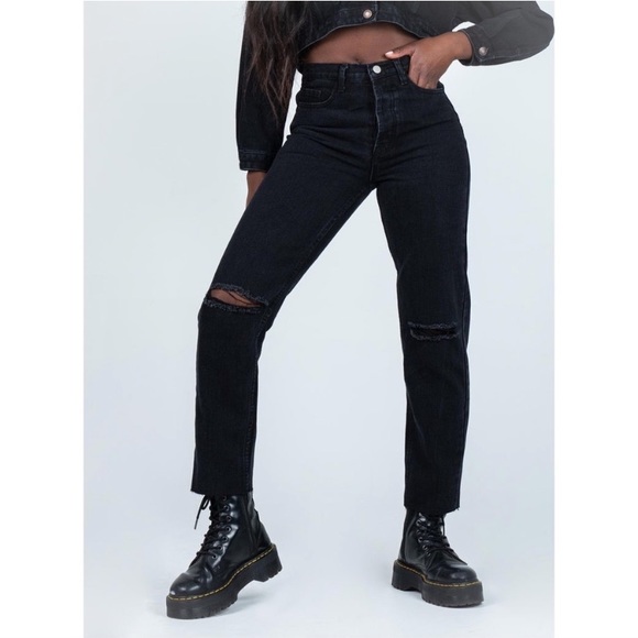 Princess Polly | Jeans | Princess Polly Attica Knee Rip Denim Jeans In ...